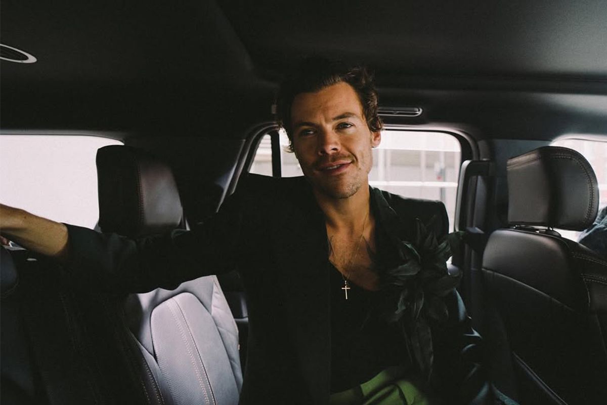 Is Harry Styles Finally Coming Back? Fans Beg Him to Save Pop Music ...